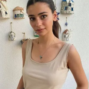 Damla Makar - Biyografya