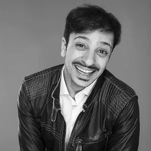 Merdan Kardan - Biyografya