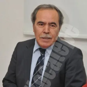 Kasım Turhan - Biyografya