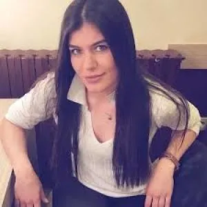 İrem Sultan Cengiz - Biyografya