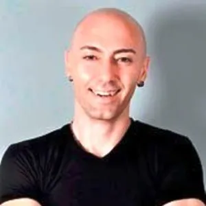 Emre Erçil - Biyografya