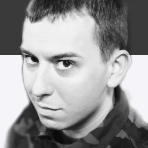 Alper Erze - Biyografya