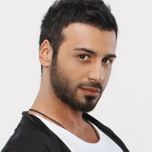 Emre Kaya - Biyografya